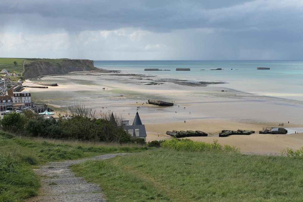 Arromanches-les-Bains WW2 D-Day History and Present Day – D-Day Center