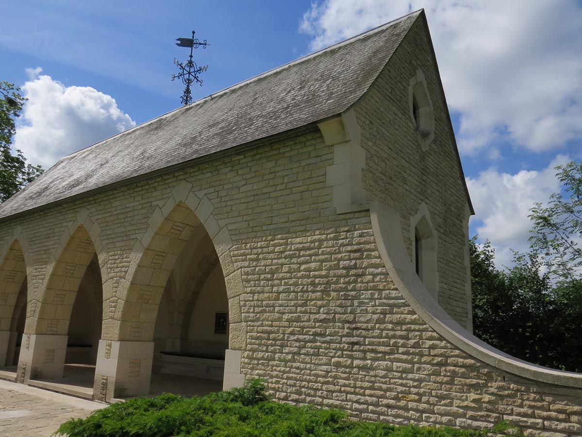 Hermanville War Cemetery Travel Guide – D-Day Center