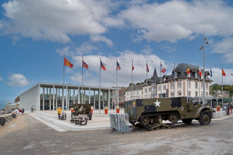 Musée du Débarquement (D-Day Museum) – Arromanches-les-Bains – D-Day Center